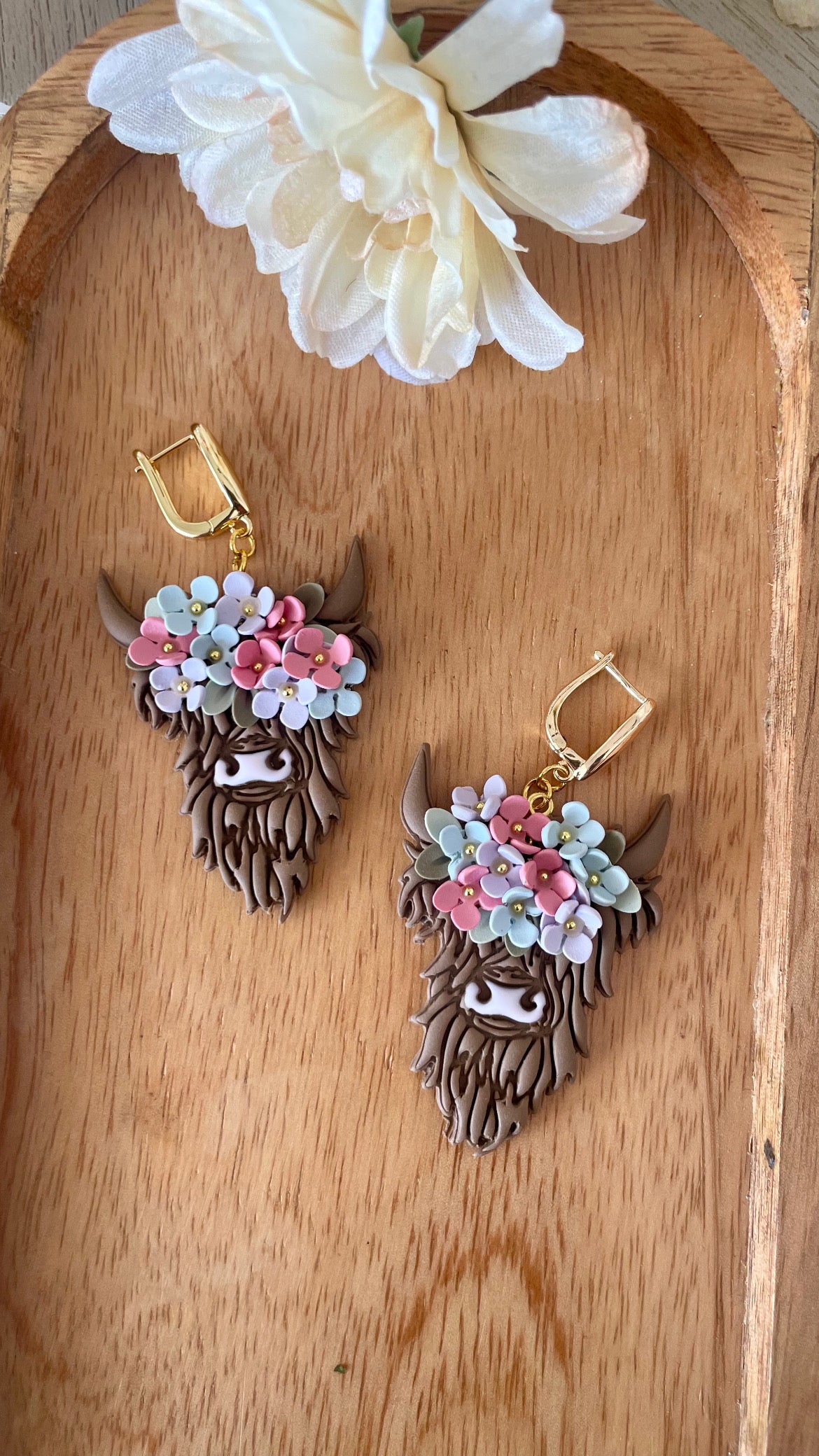 Hydrangea Highland Cows – Hydrangea Co Clay